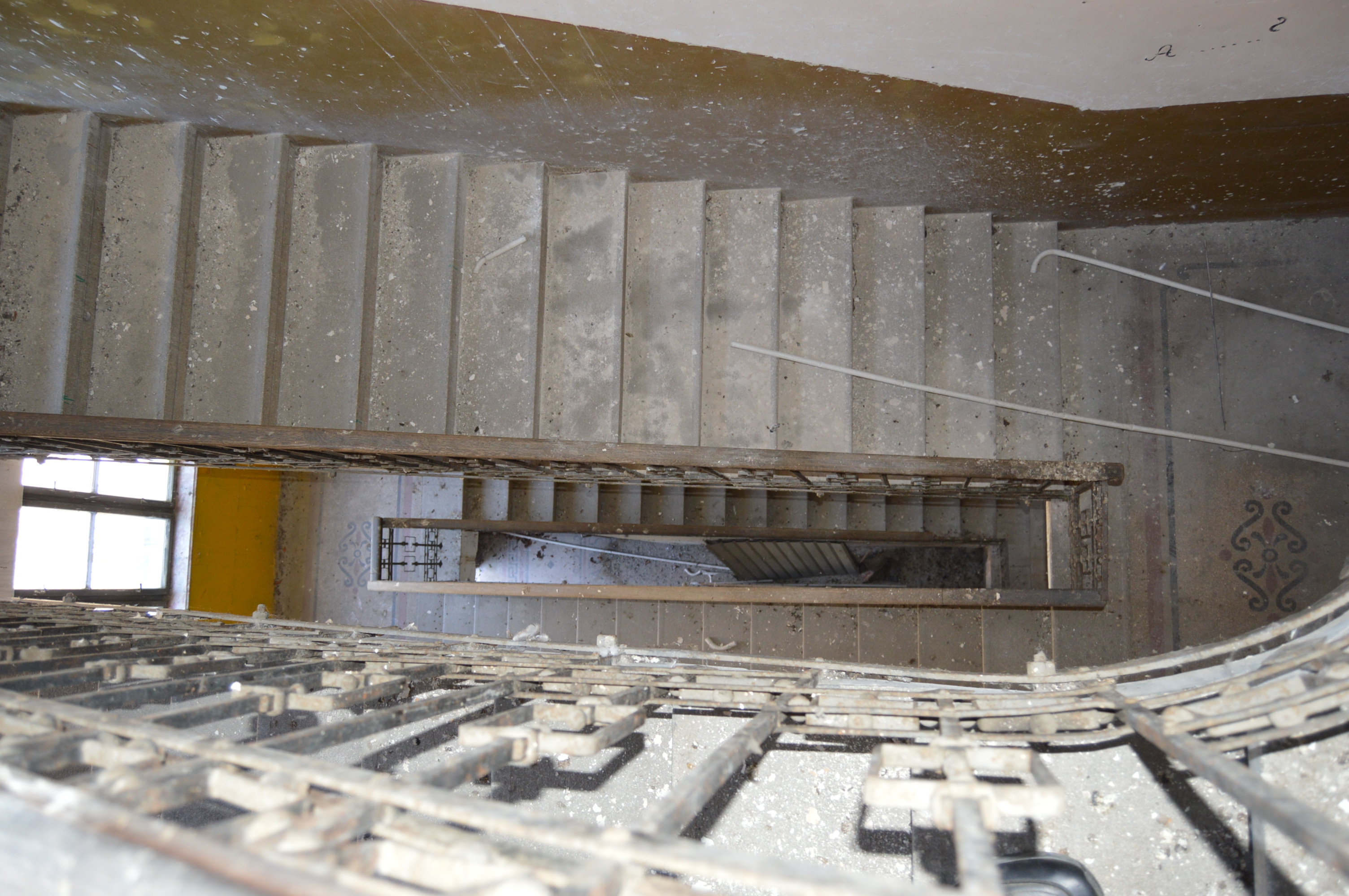 Cladire istorica in centrul orasului | CasaRegal.ro